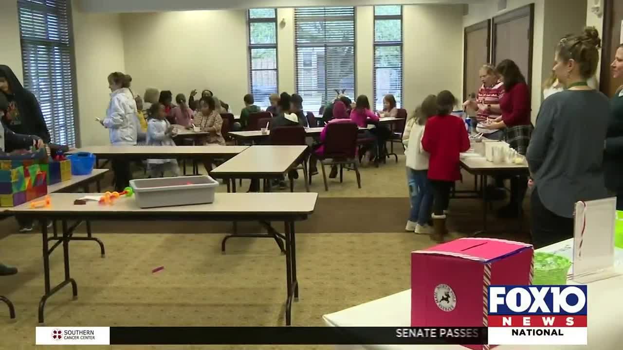 Ben May Public Library hosted ice cream and a movie party - YouTube