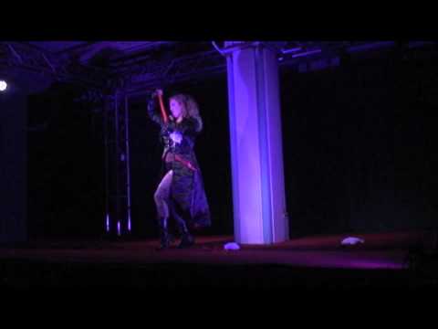 Katie Angel: Mack the Knife Burlesque @ Deluxe, Striptease