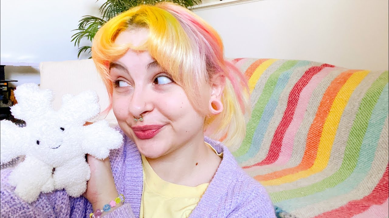 Cozy Pixie Stream: Home for Christmas Edition 🎄💕 - YouTube
