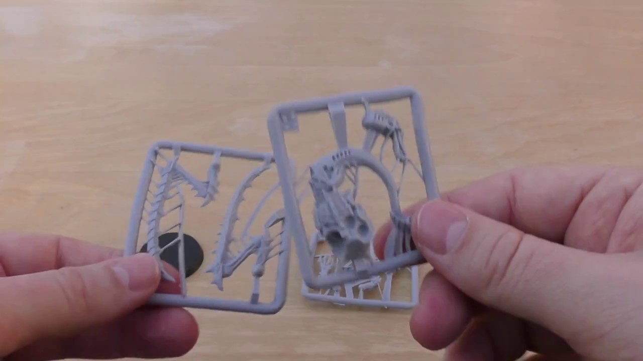 Tyranid Lictor - Unboxing (WH40K) - YouTube