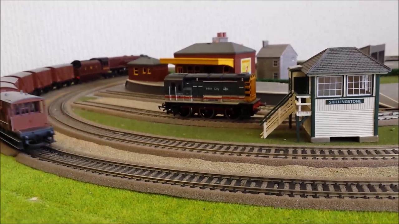 Hornby R305 LMS 4-6-2 Duchess Class Duchess of Abercorn No. 6234 H33844 ...