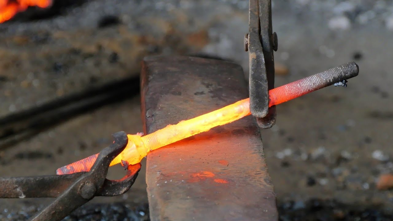 Make a sickle to cut grain and wheat | How to make kachiya | Blacksmith ...
