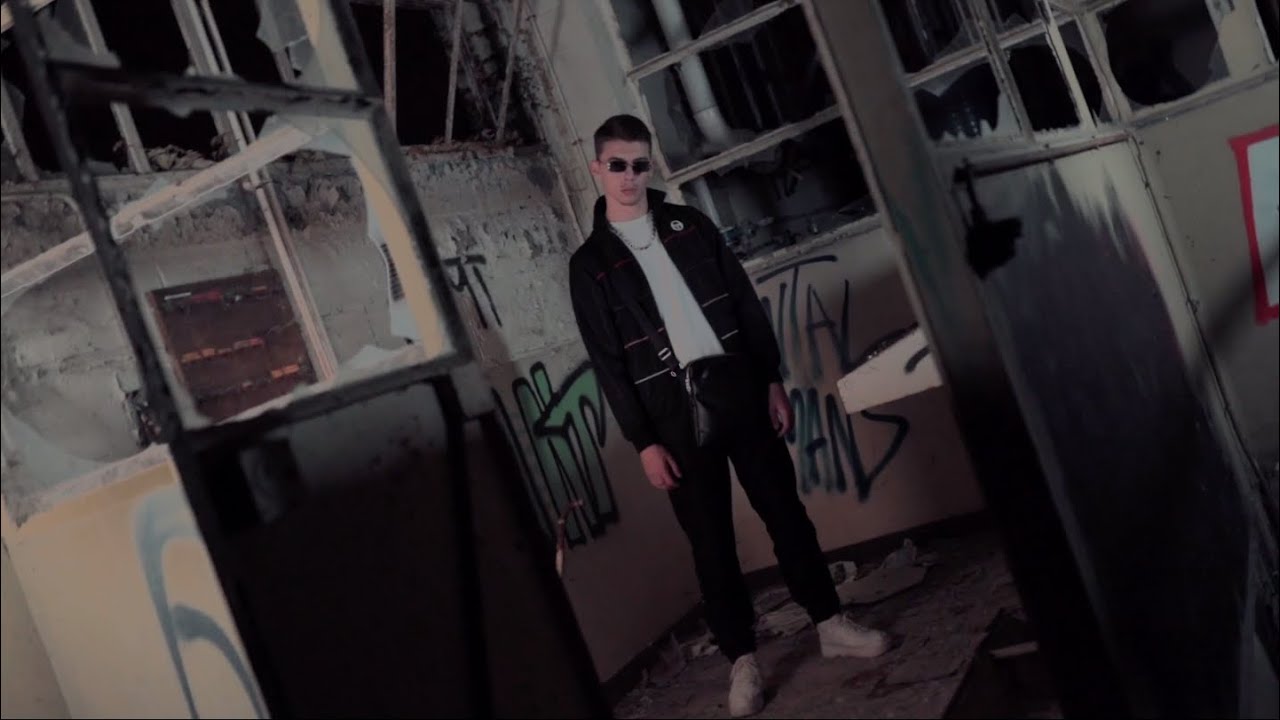 Kellian - Salvia Divinorum | Clip officiel - YouTube Music