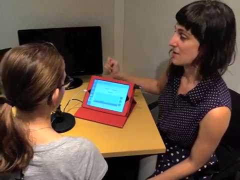 staRt (Speech Therapist's App for /r/ Treatment): staRt app in action!