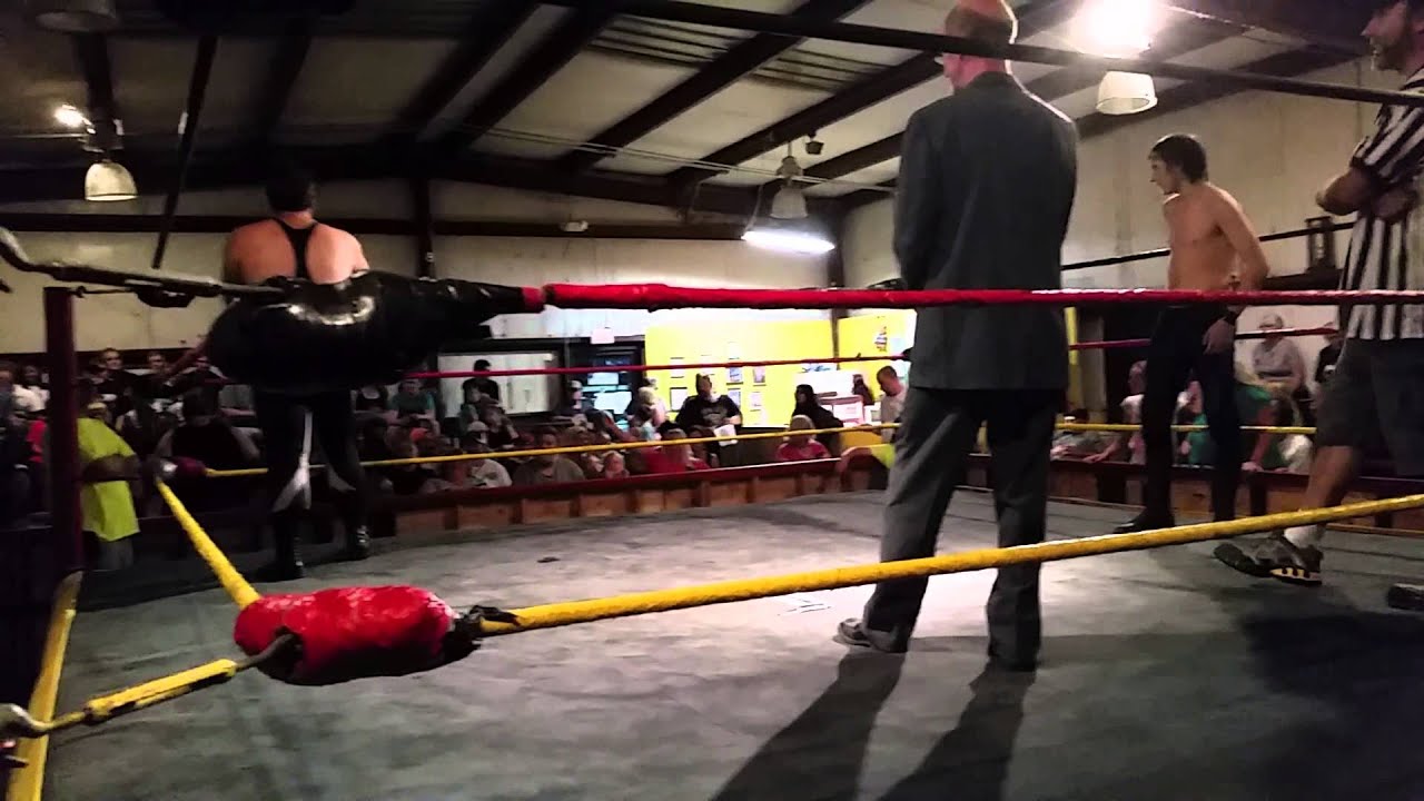 SWF Wrestling - Tullahoma, TN - YouTube
