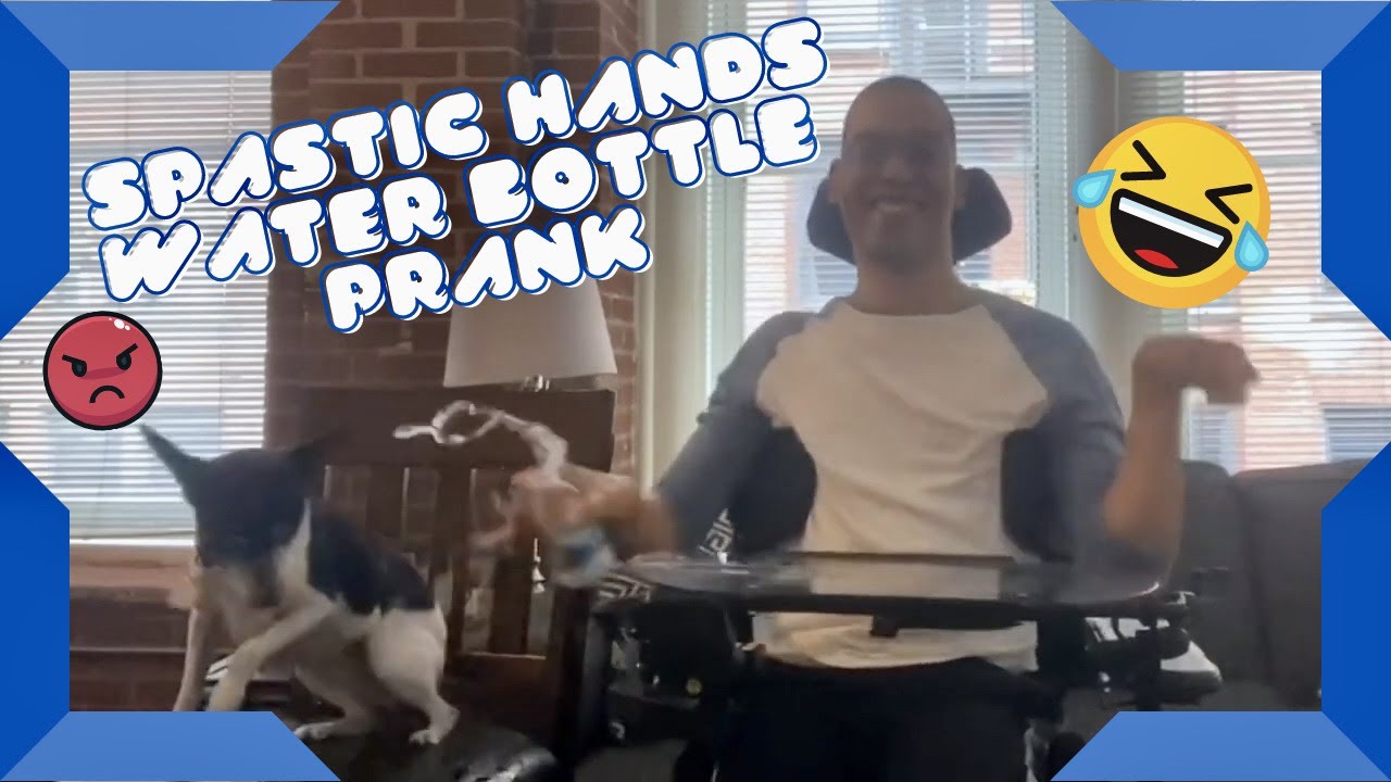 Spastic Hands Water Bottle Prank - ((FUNNY DOG REACTION)) - YouTube
