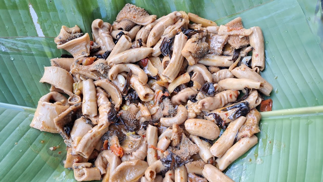 How to cook beef innards in Lotha Naga style. Cooking beef innards in ...