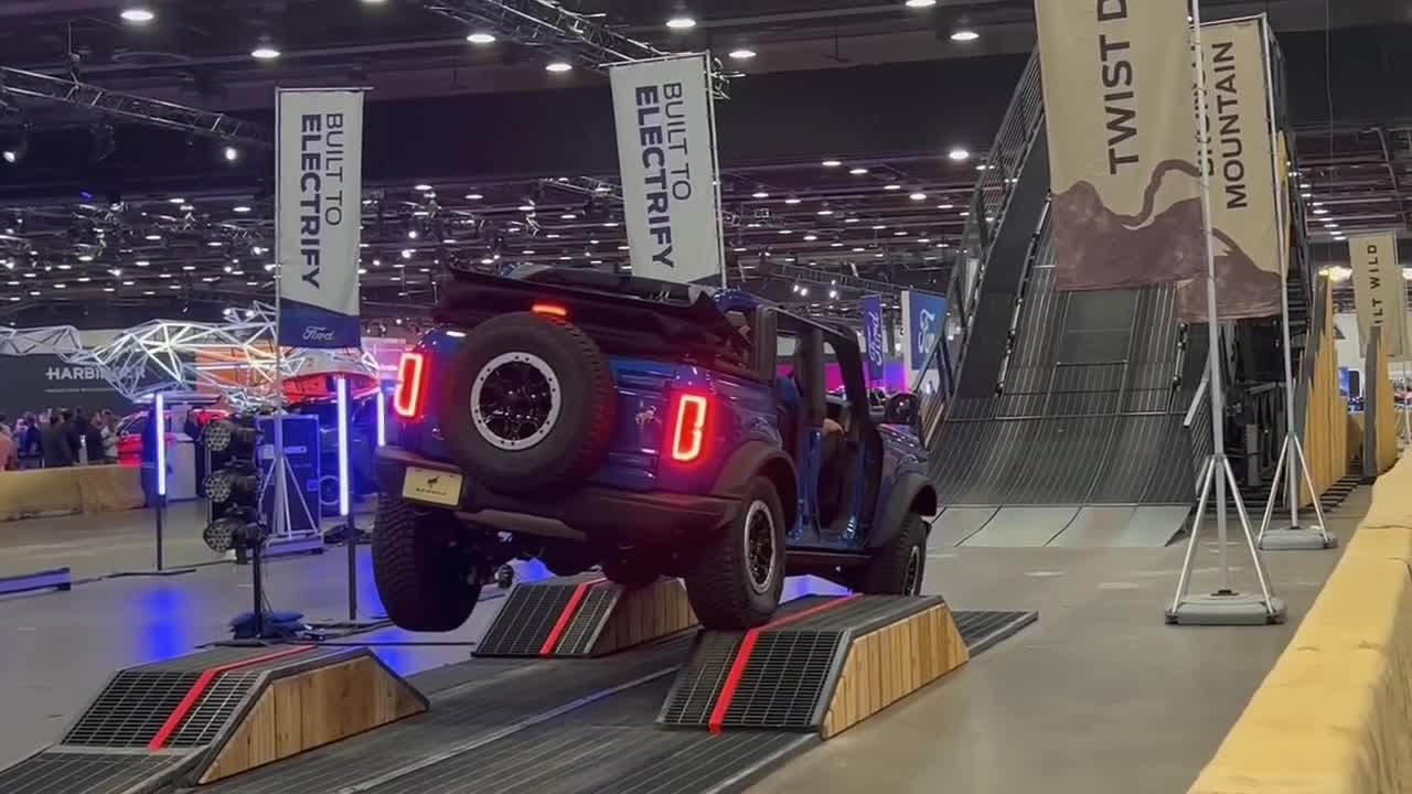 Bronco Mountain at the Detroit Auto Show - YouTube