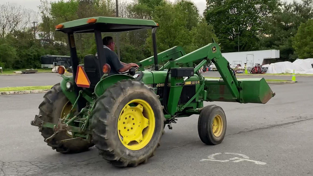 John Deere 2155 tractor - YouTube