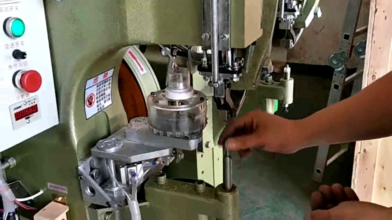 Flat Washer Auto Feed Riveting Machine For Folding Chair Baby Stroller ...