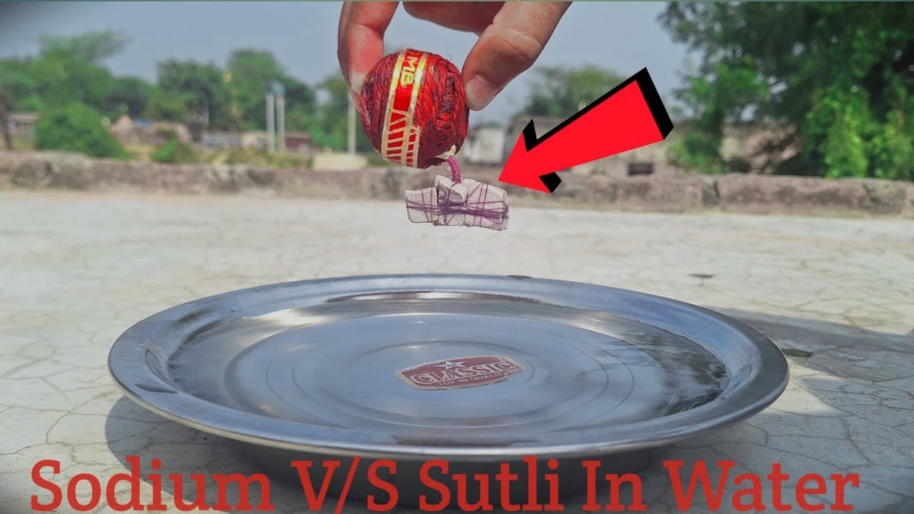 Sodium Vs Sutli Bomb Vs Water Diwali experiment || #diwali - YouTube