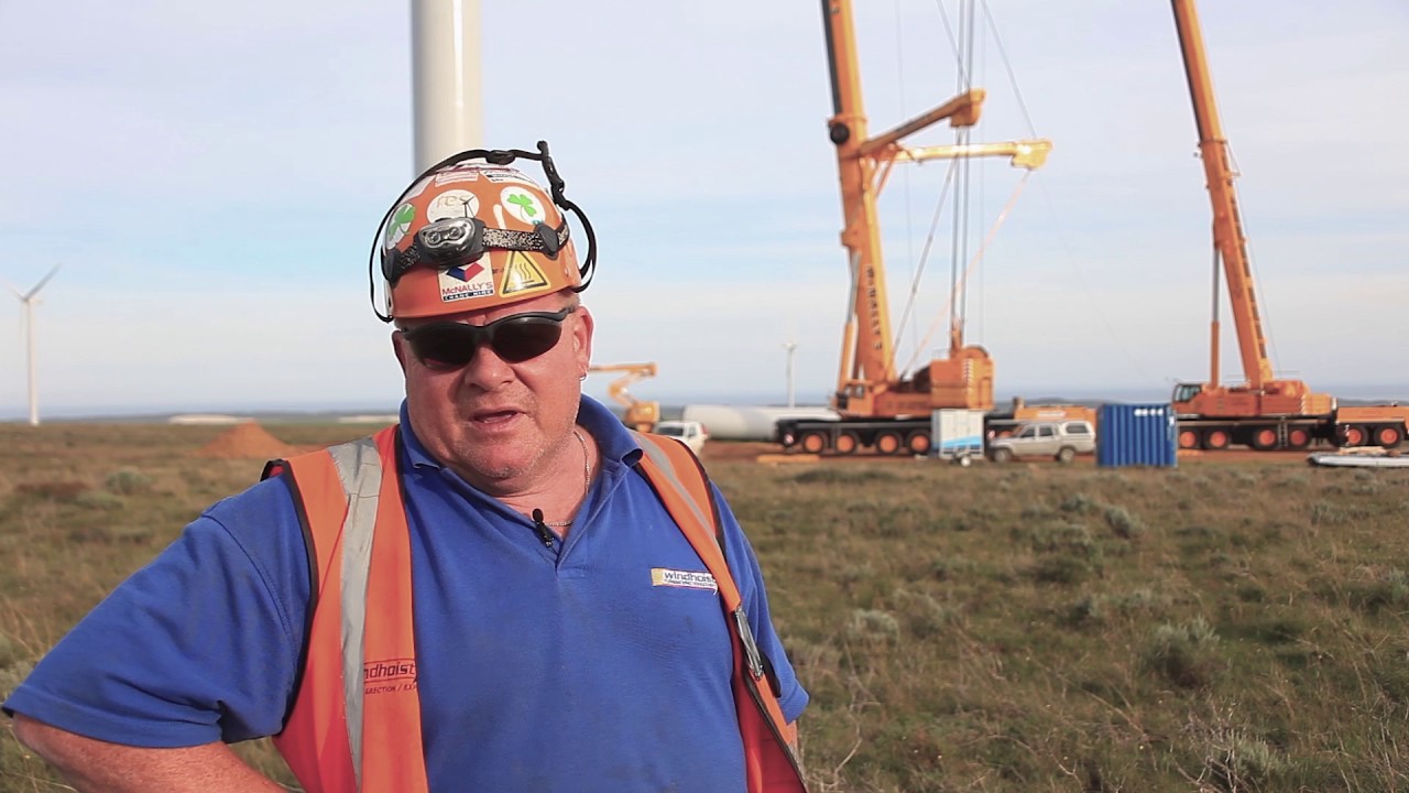 Kouga Wind Farm: The full Construction Story - YouTube