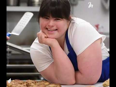 Collette Divitto of Colletteys Cookies Different Abilities - YouTube