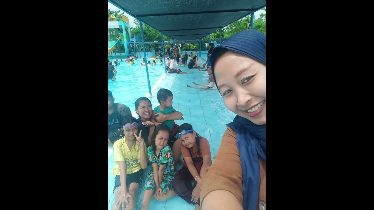 Berenang Bareng Kawan Kawan - YouTube