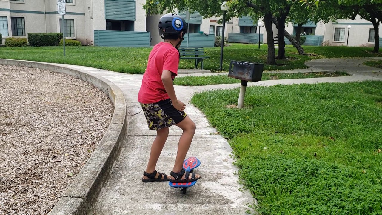 How to ride ripstick by Prateek - YouTube