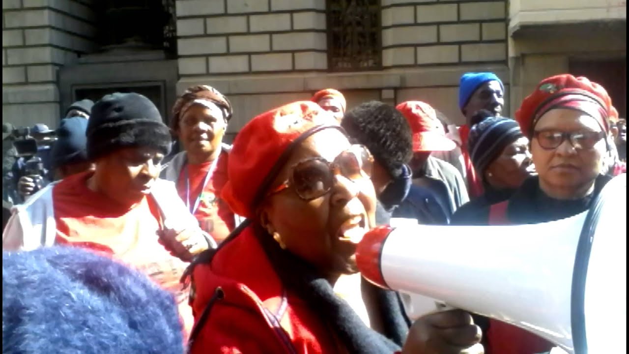 Elders of EFF saluting during the march - YouTube