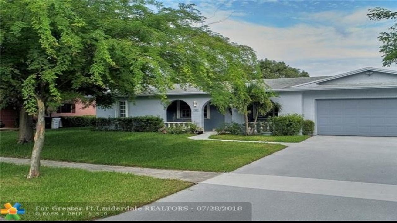 921 NW 42nd Ave, Coconut Creek, FL Presented by Michael Thomas Mucci ...