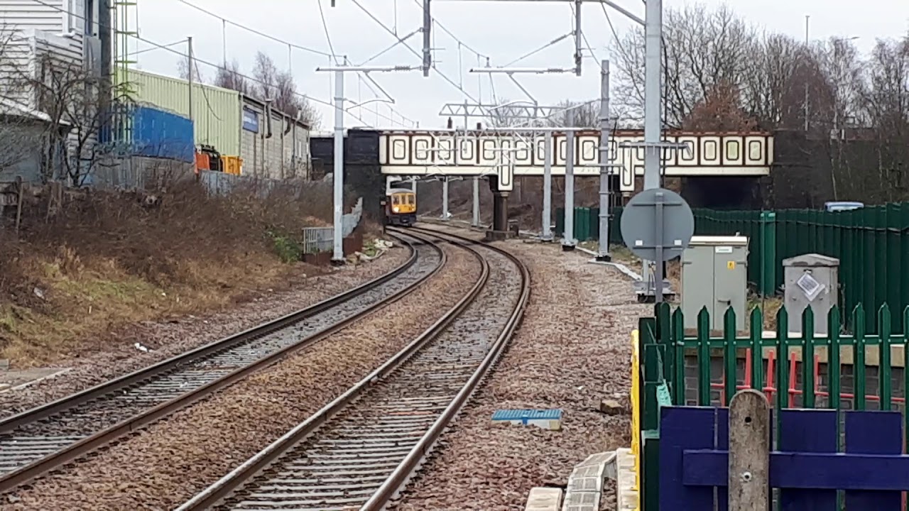 Chorley route Electric trains day 2, 12-2-19 - YouTube