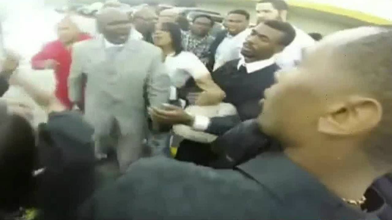 Chaos erupts inside Detroit church - YouTube