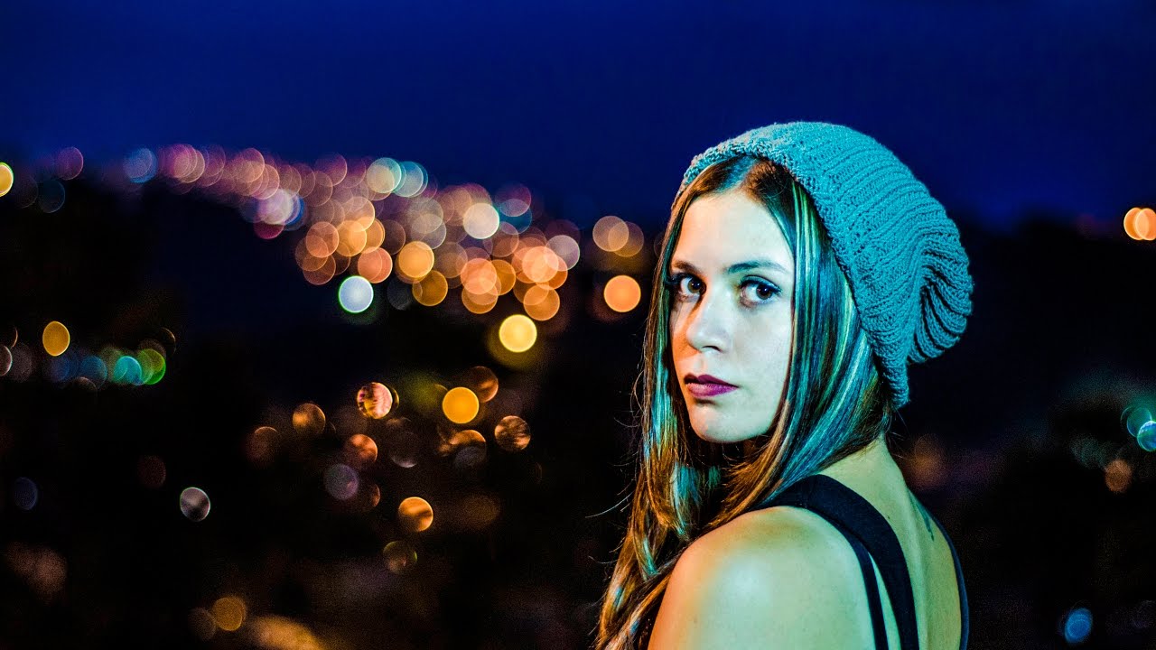 Sigo Aquí - STEFY (video oficial) - YouTube