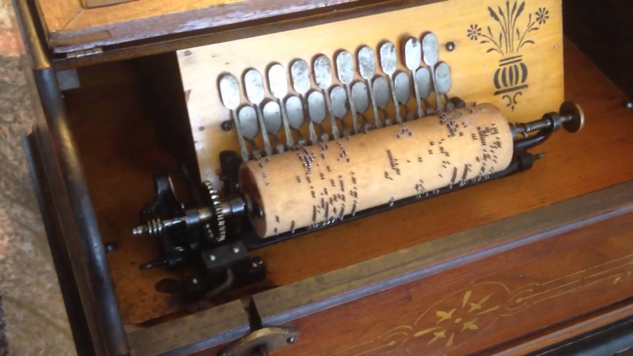 Concert roller organ after full rebuild - YouTube