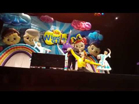 The Wiggles Dance Ballet Live Ottawa Canada - YouTube
