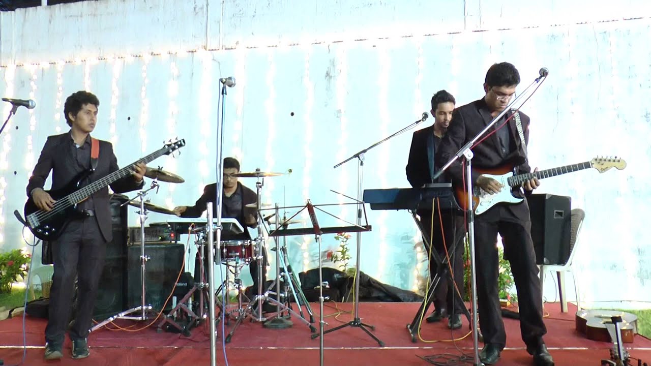 Sultans of swing final solo with Band Milestone - YouTube
