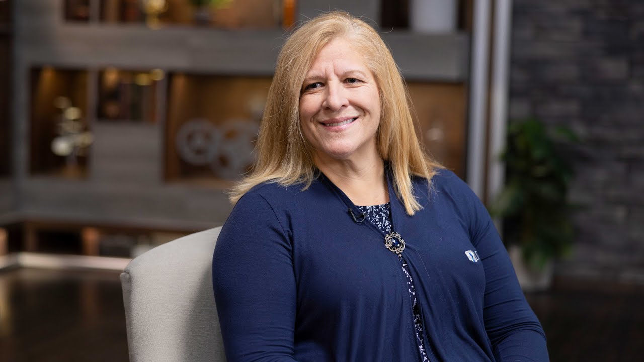 Conversations- I Teach People How to Improve Their Health, Carin Lynch ...