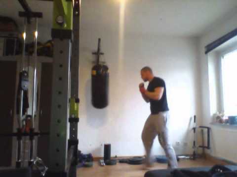 Aggressionstherapie - YouTube