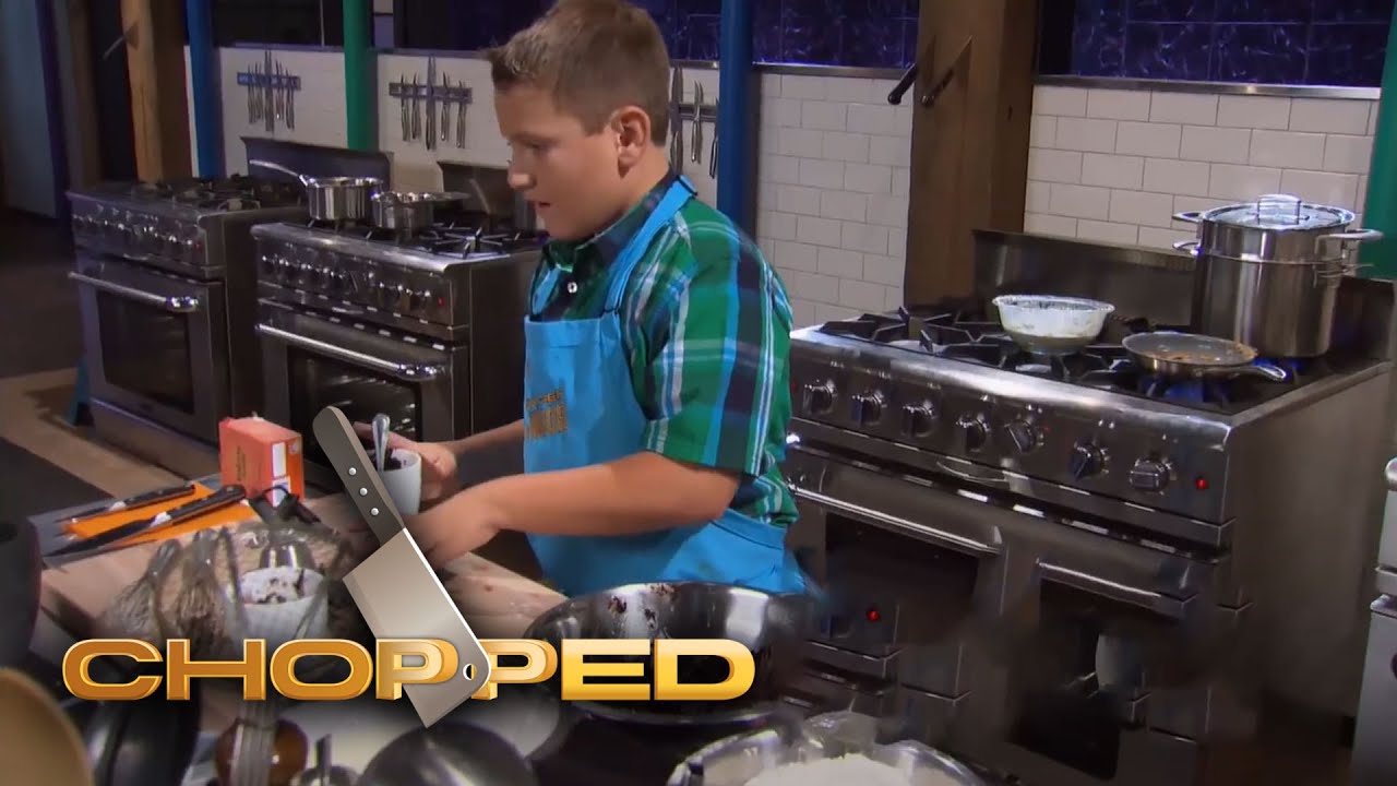 Holy Crepe! | Chopped Junior | Food Network - YouTube