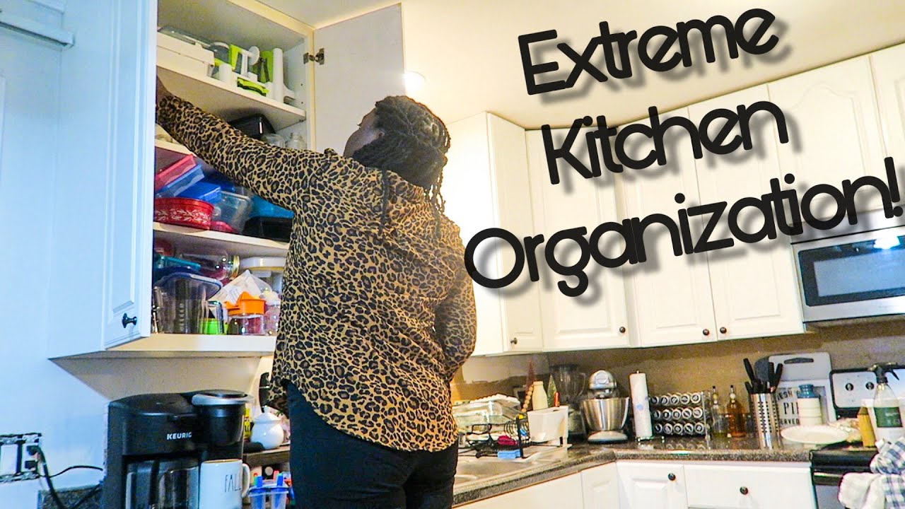 EXTREME KITCHEN ORGANIZATION! (VLOGMAS DAY 1) - YouTube