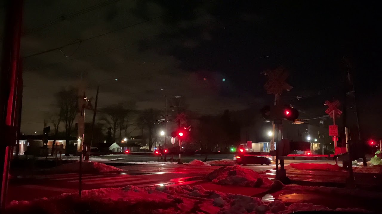 Quad Gate Railroad Crossing Reactivates Itself After A Westbound NJT ...