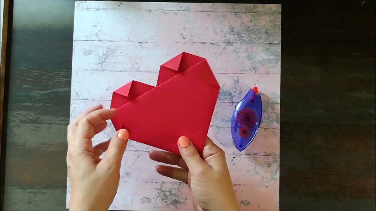 DIY | Tuto | Origami en forme de cœur | Heart-shapped origami - YouTube