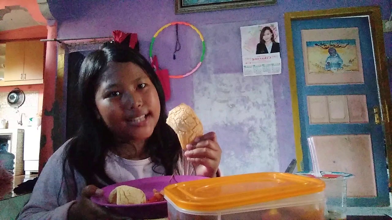 judul memakan spel terenak di dunia ( sosis pele - YouTube