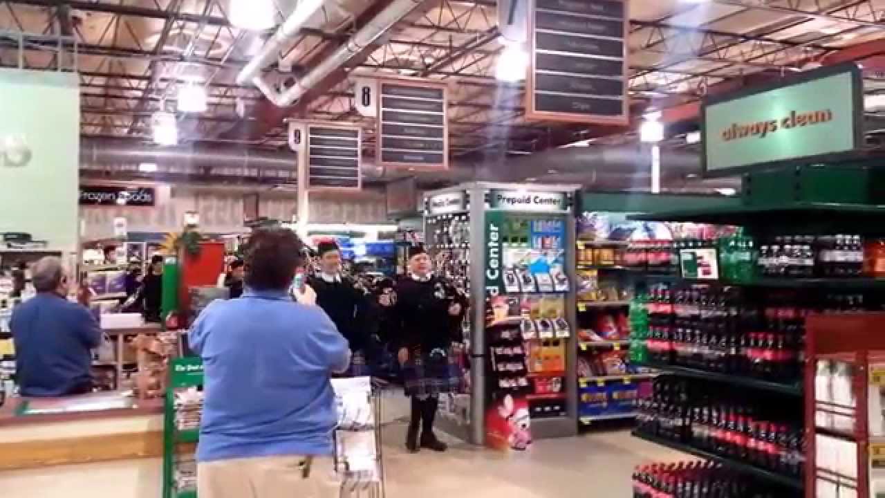 Charleston Police Bagpipe Band - YouTube