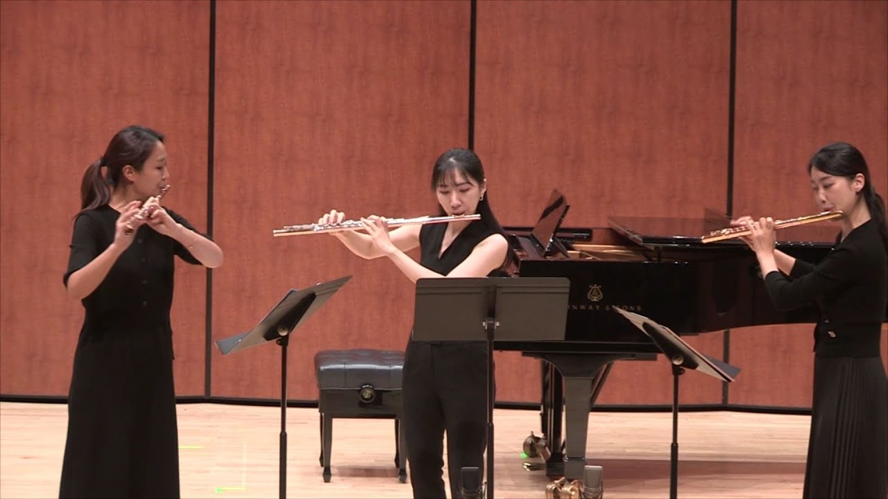 [BMIMF 2022] Main Concert 2 : Kuhlau Flute Trios in E minor, Op 86 No 1 ...