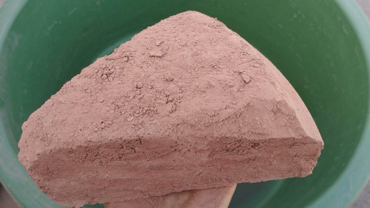 ASMR: Red Soft Clay Crumbling in Water 💦🤤 Mouthwatering Satisfying ...