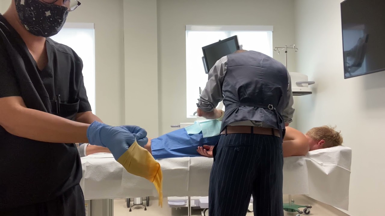 Stem cell injection- full procedure - YouTube