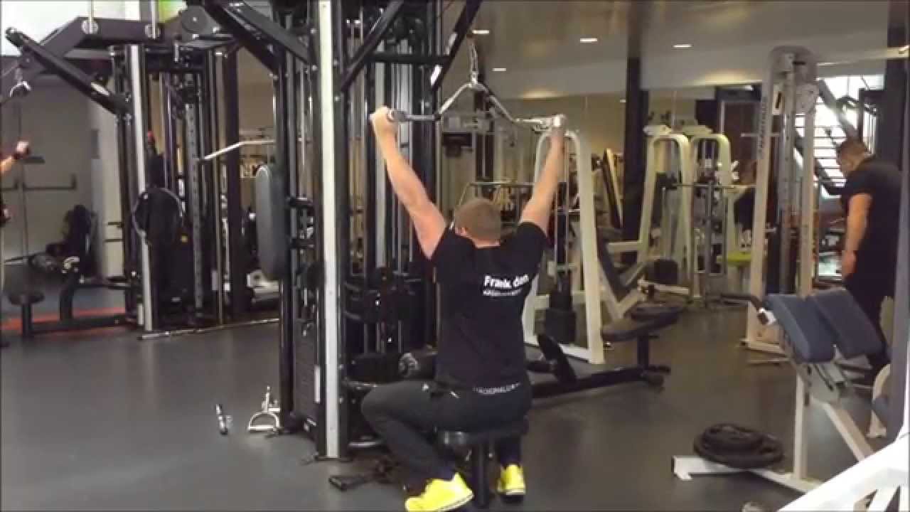 Neutral Grip Lat Pulldowns - YouTube