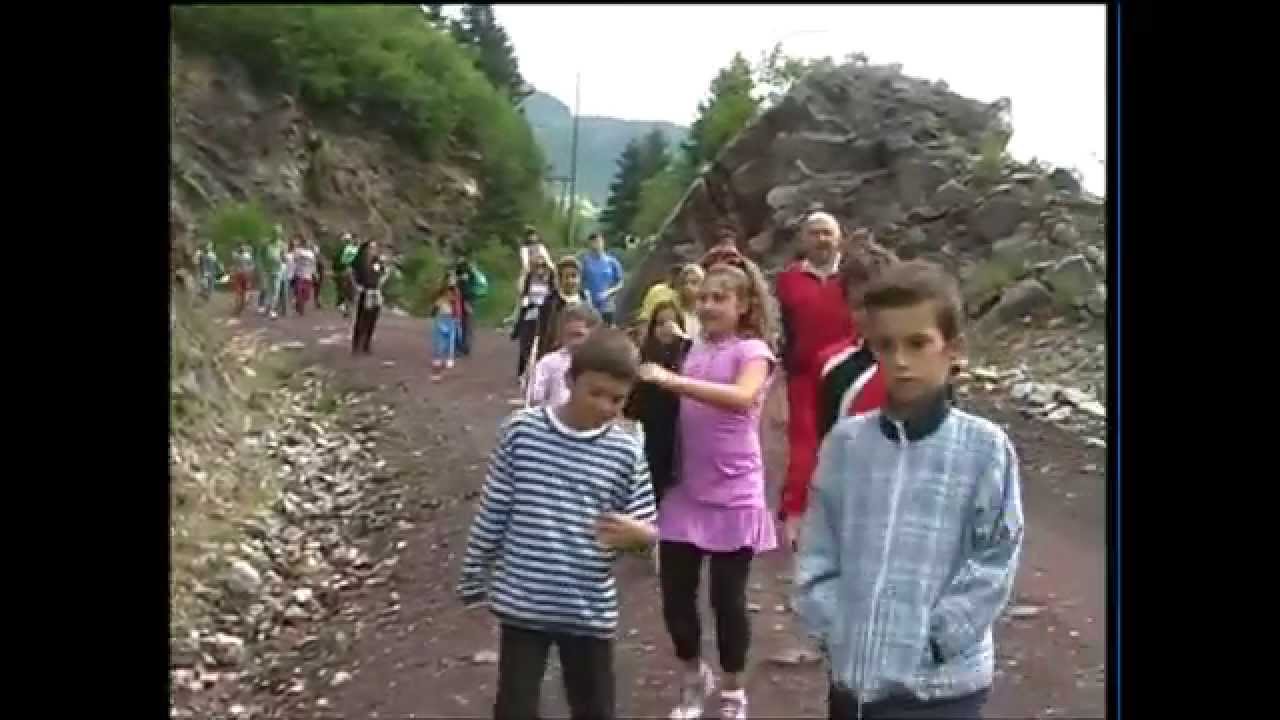 ΤΡΟΒΑΤΟ 2014 ΠΕΡΙΠΑΤΟΣ ΚΑΙ ΧΟΡΟΣ ΣΤΑ ΞΥΛΑ ΤΟΥ ΚΟΚΚΑΛΗ - YouTube