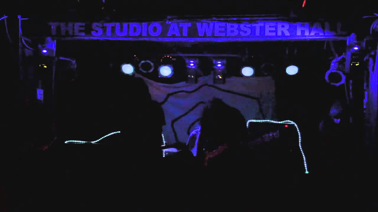 Whirr Around