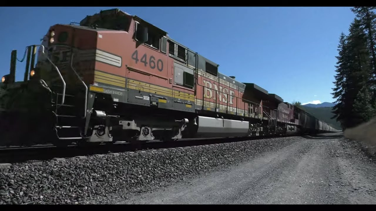 *4K* A Canadian Pacific Grain Train, an Autorack and a Manifest Train ...