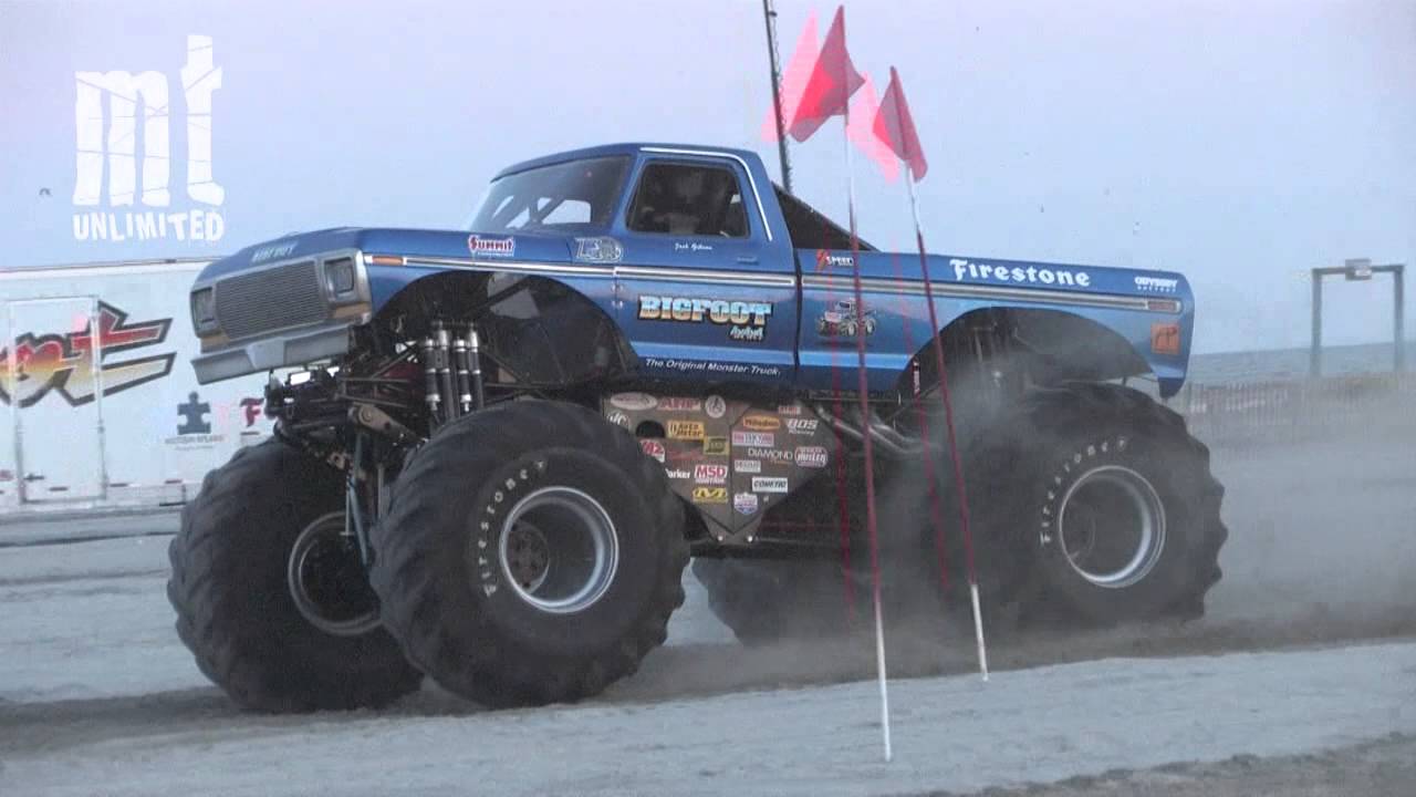 TMB TV: MT Unlimited Moment - Retro Bigfoot Monster Truck qualifying ...