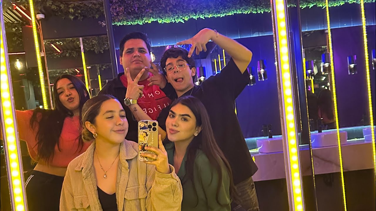 Mi Vlog 30 - Detrás de Cámaras de “Rosas” @tomaslugooficial - YouTube