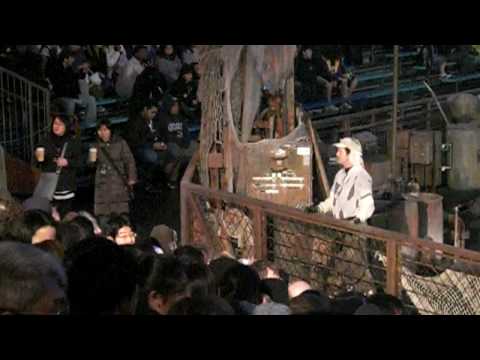 Universal Studios Hollywood:Water World - People getting wet!!! (very ...