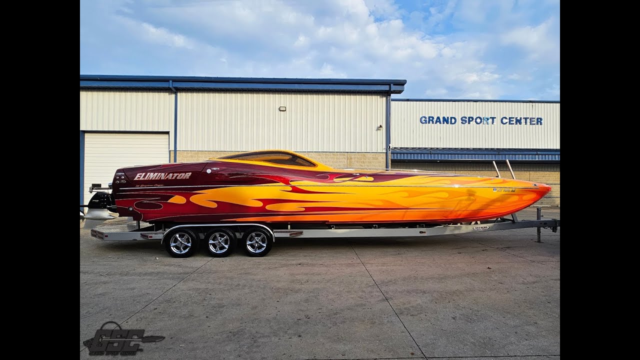 Eliminator Boats 36 Daytona Coupe, twin 1075 engines and 140 hours ...