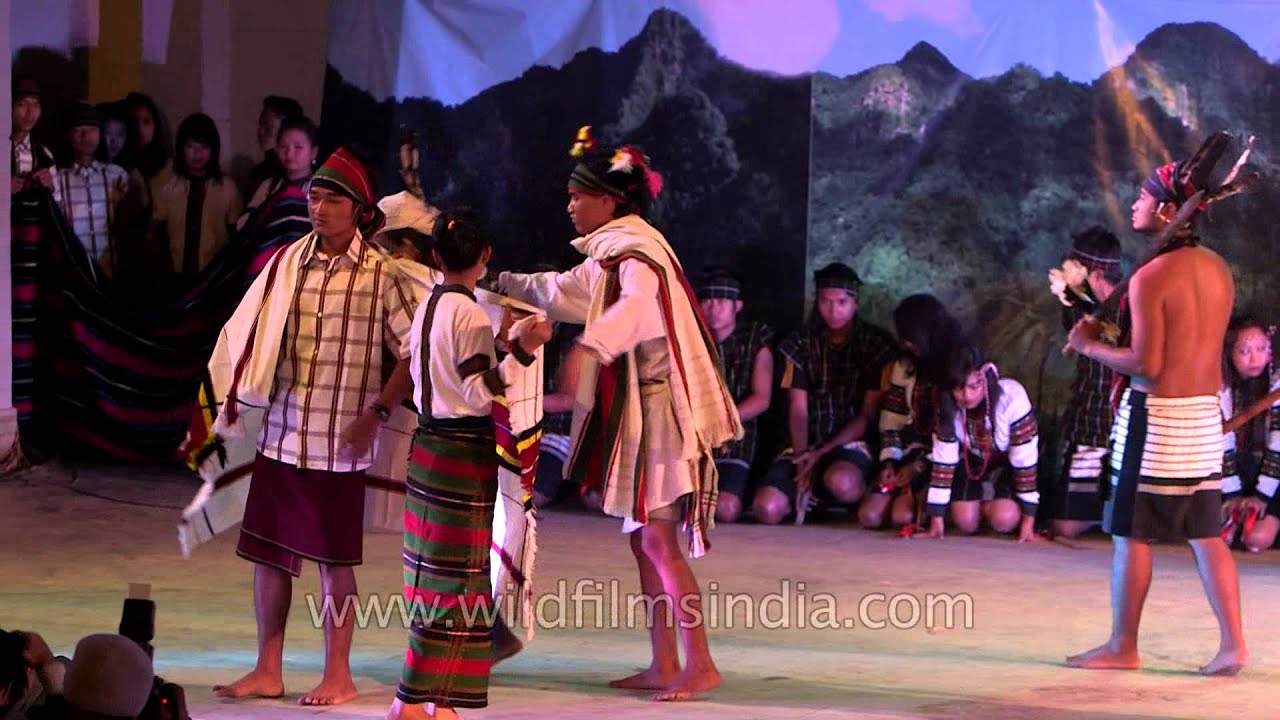 Thadou traditional shawl - YouTube