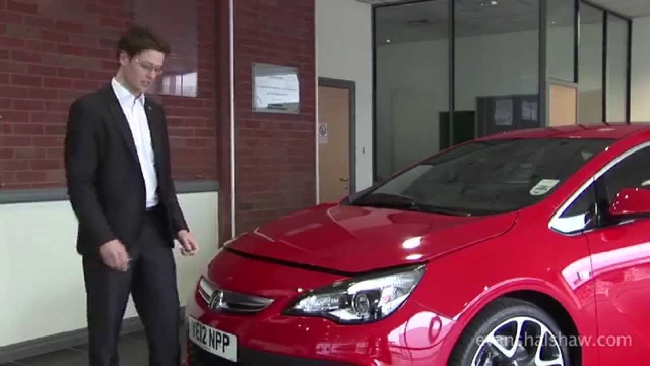 Vauxhall Astra GTC VXR Review - YouTube