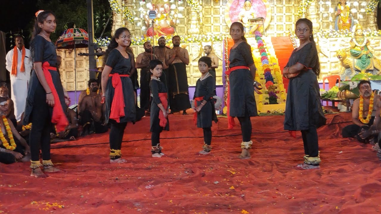 Padi Pooja Dance Performance By CMDI Raavaa Ayyapa Swami - YouTube