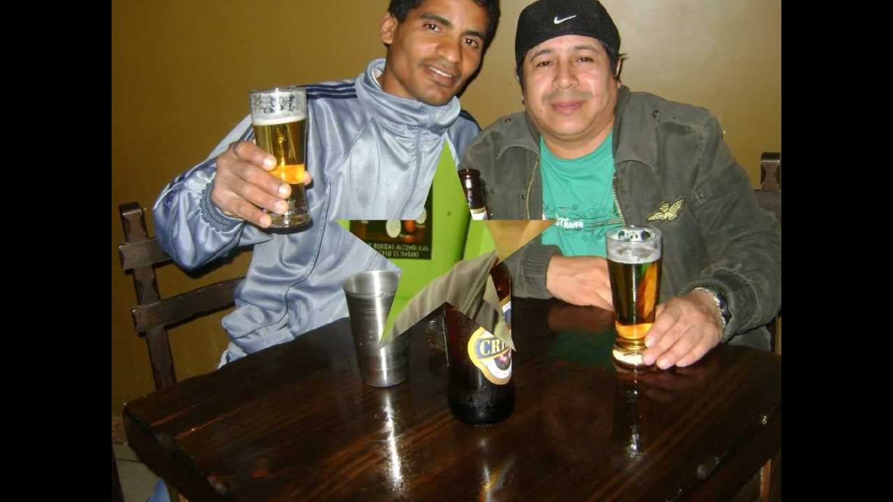 NOCHES DE CHELAS CON LOS AMIGOS - YouTube